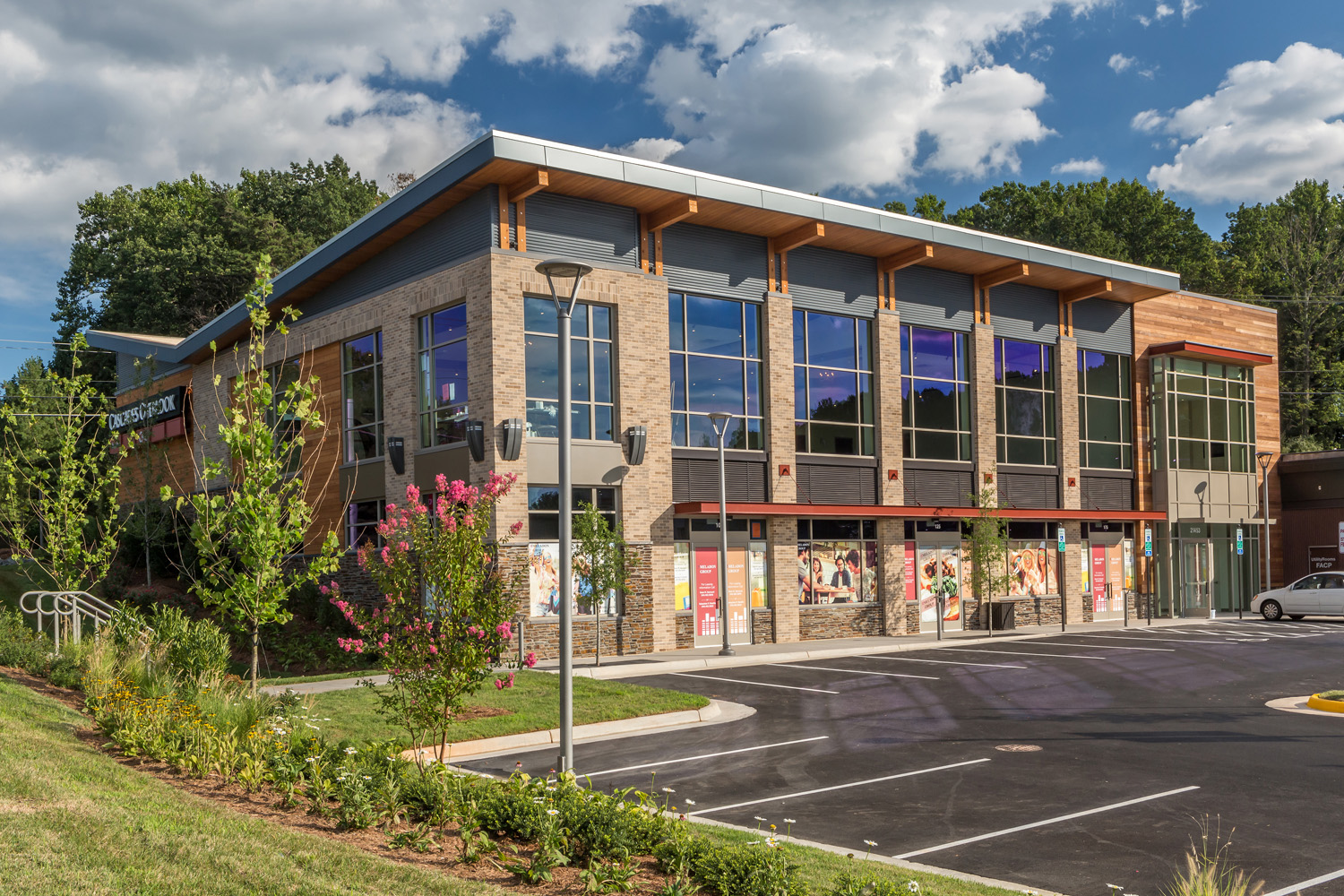 Cascades Overlook – L.F. Jennings