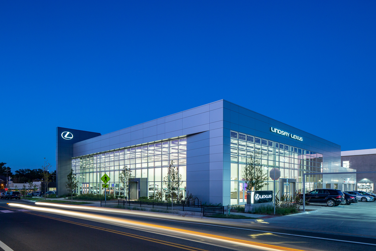 Lindsay Lexus Service Center